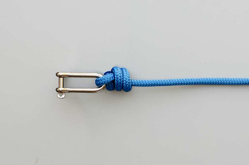 Halyard Hitch | How to tie a Halyard Hitch using Step-by-Step ...